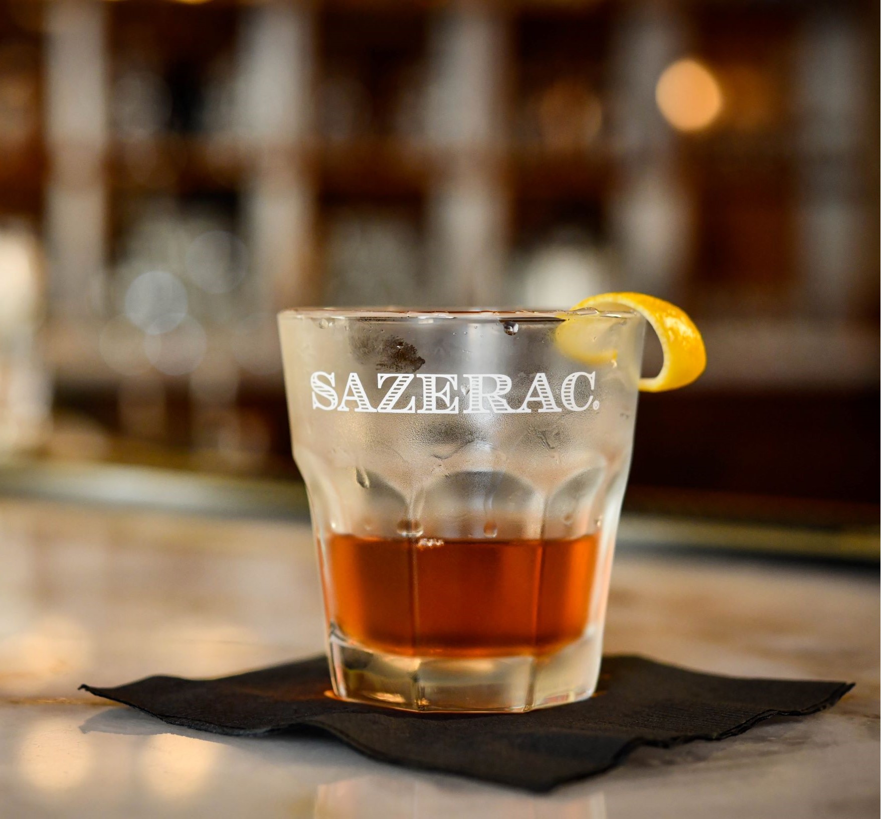 How to Prepare the Perfect Sazerac Cocktail, the Official Cocktail of ...